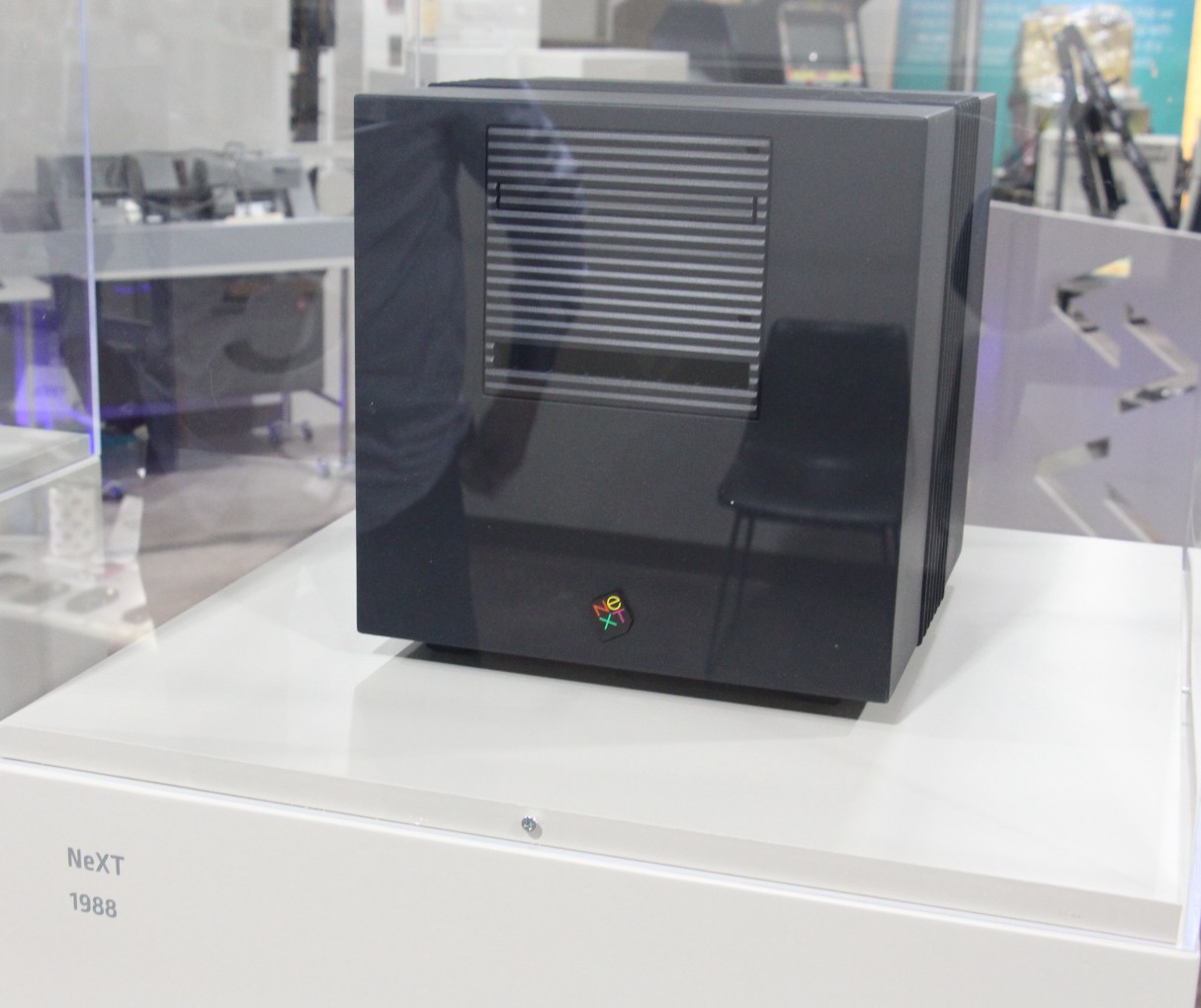 Return to the Computer Museum of America | The Apollo Education ...